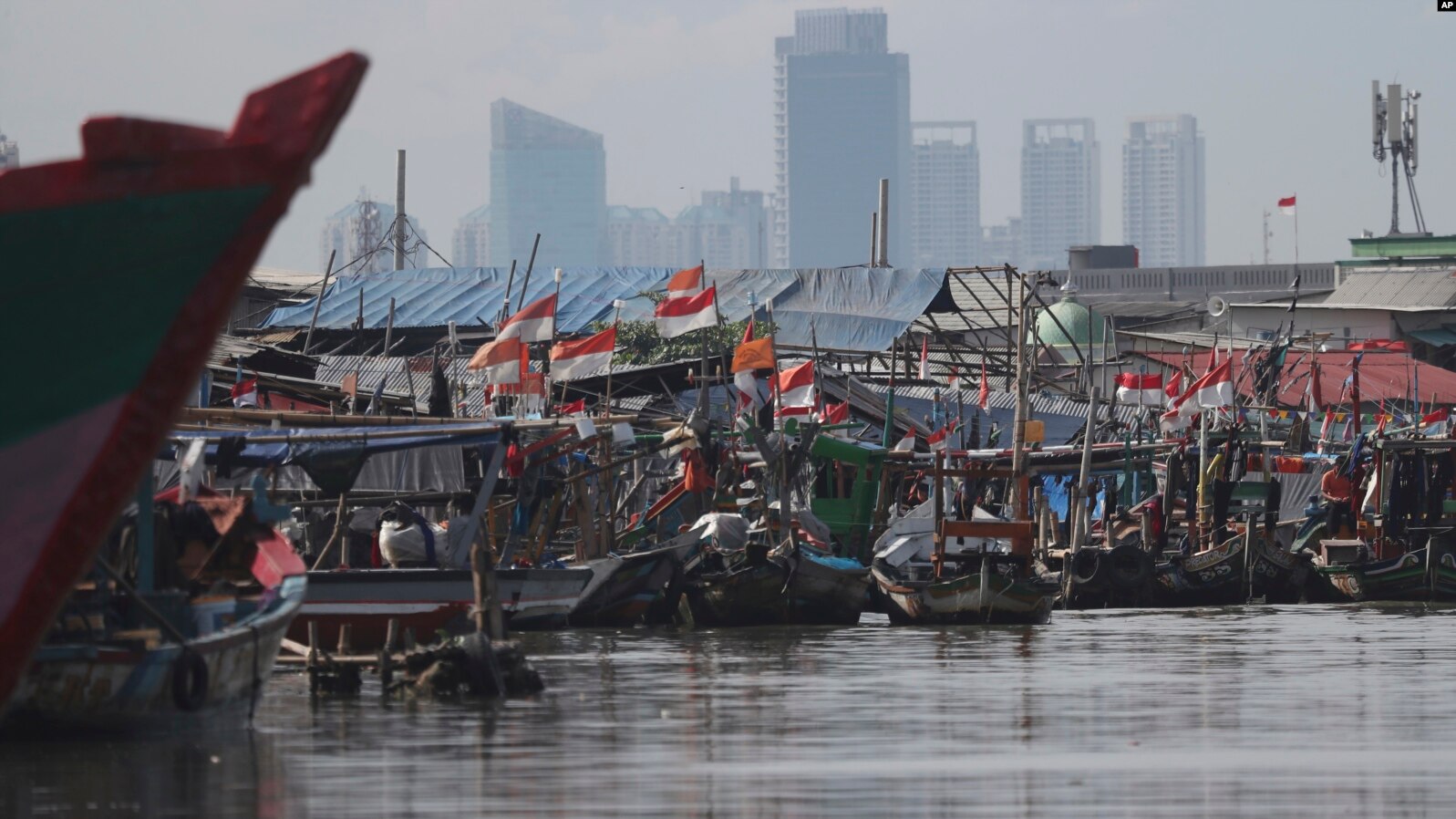 Targetkan Kemiskinan Ekstrem Nol Persen di 2024, Pemerintah Dinilai Tidak Realistis – SuaraIndo.id