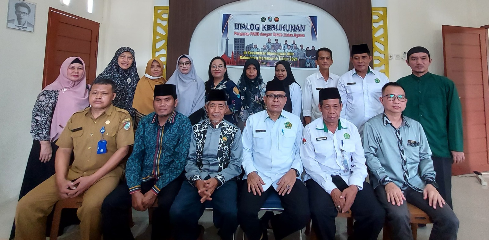 KUA Mempawah Hilir Gelar Dialog Kerukunan untuk Perkuat Harmoni Antar Umat Beragama – SuaraIndo.id