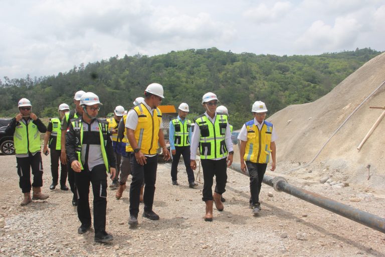 Kajati NTT Tinjau Progres Pembangunan Bendungan Manikin – SuaraIndo.id