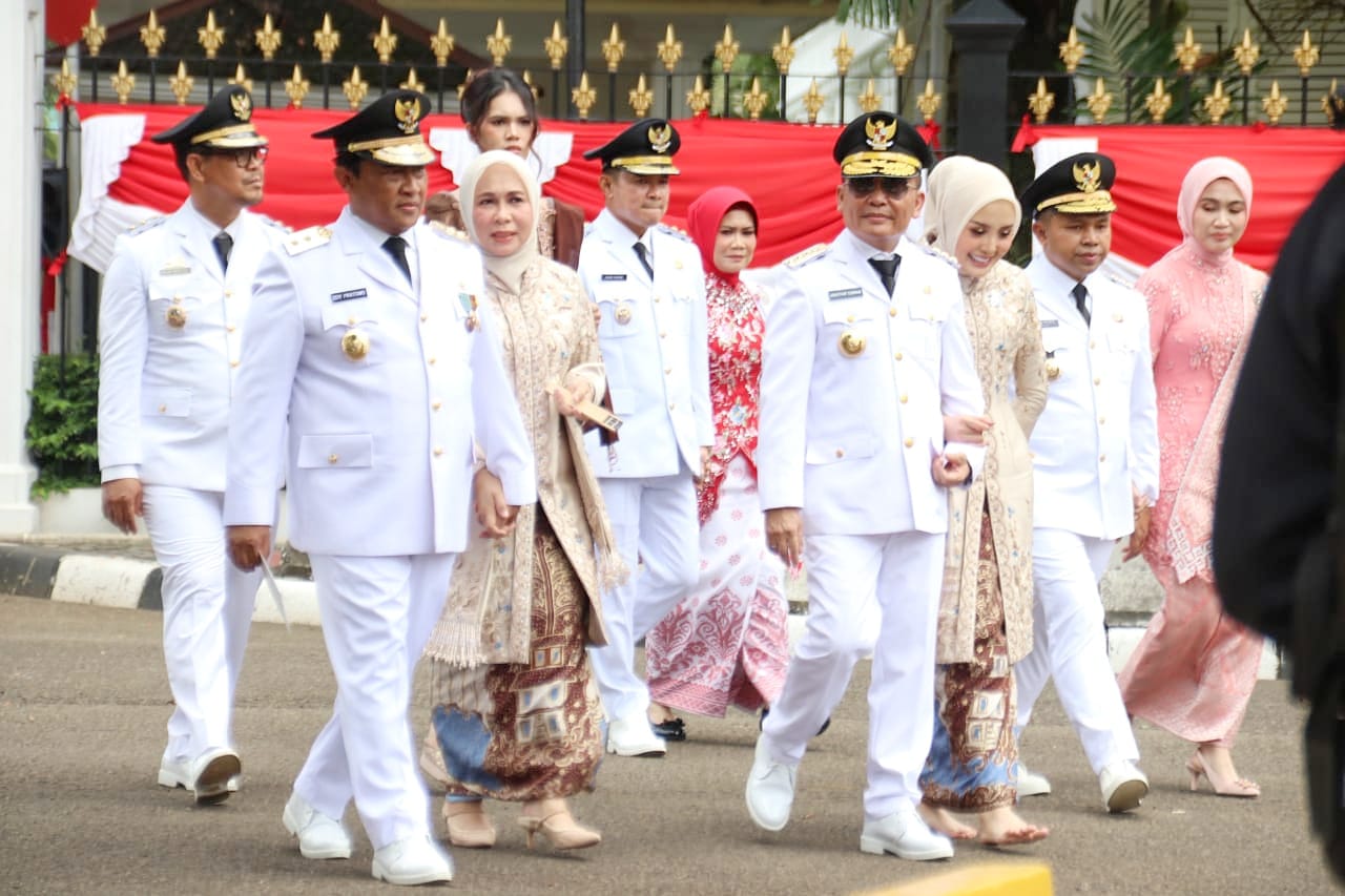 H. Agustiar Sabran dan H. Edy Pratowo Resmi Menjabat Gubernur dan Wakil ...