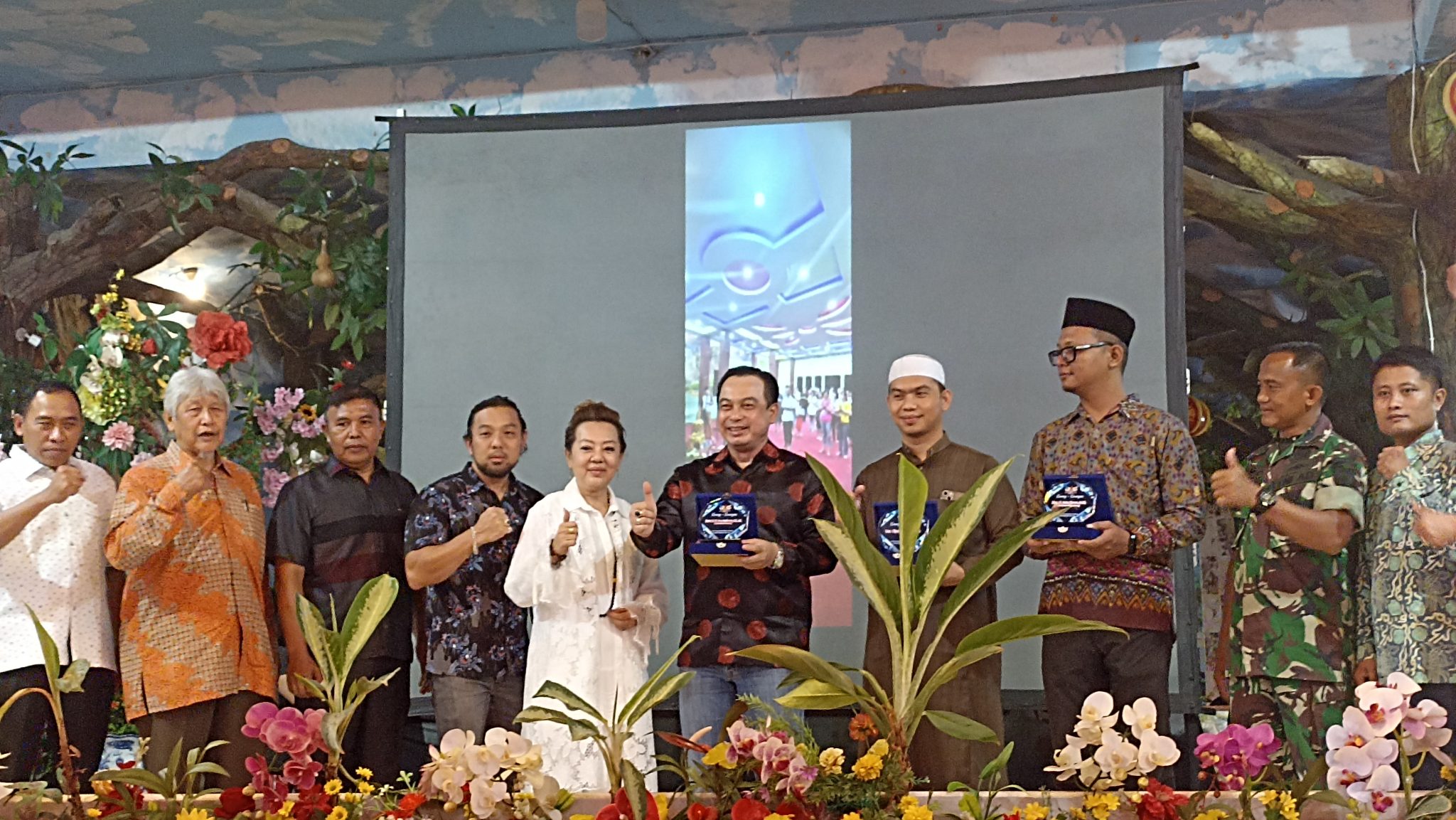 Perayaan HUT Dewi Kwan In dan Peresmian Musholla, Yayasan Sembilan ...